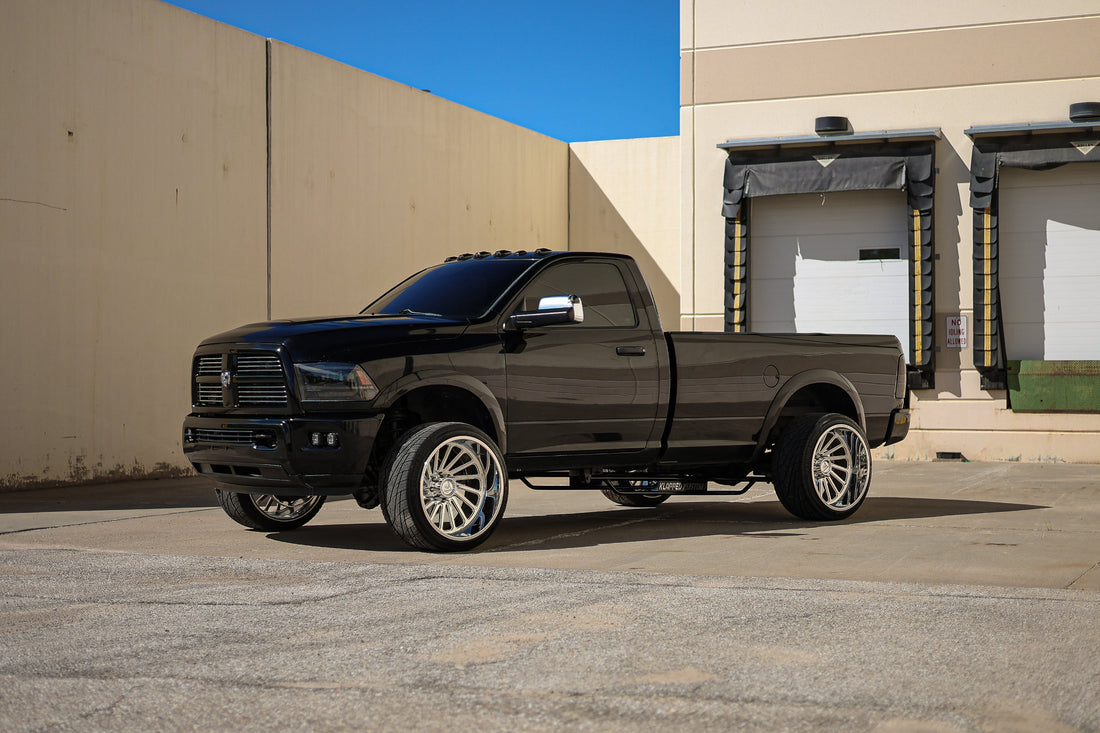 SEE THE BUILD – Klapped Kustoms